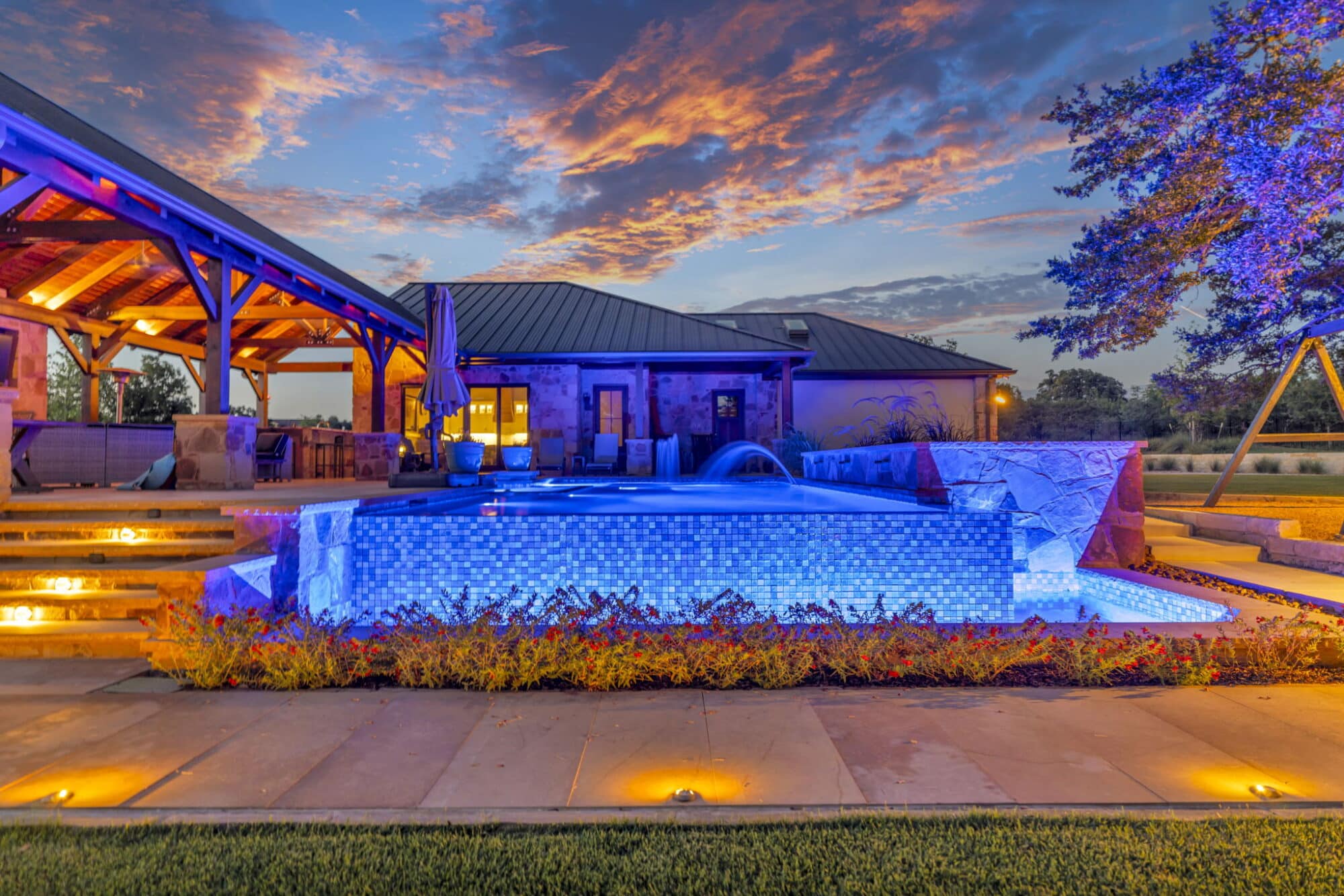 Dripping Springs Oasis - Structure Landscapes